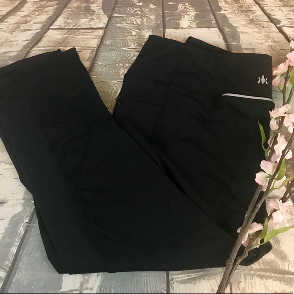 Kyodan | Pants & Jumpsuits | Kyodan Black Capri Pants With Mesh Accents ...